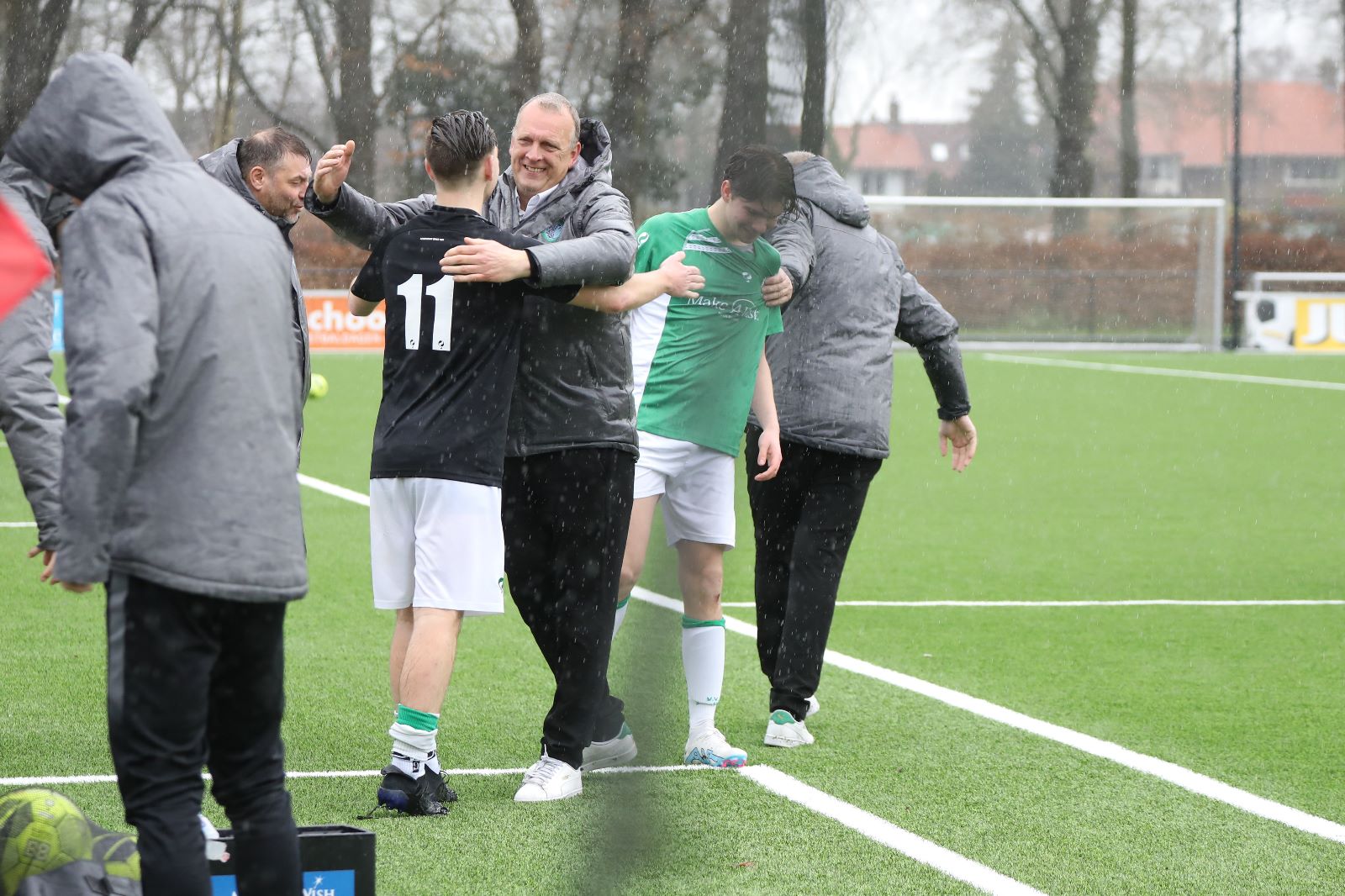 Vechtlust Jonathan 1 beloond; 2-1 winst op de Merinos | vv Jonathan