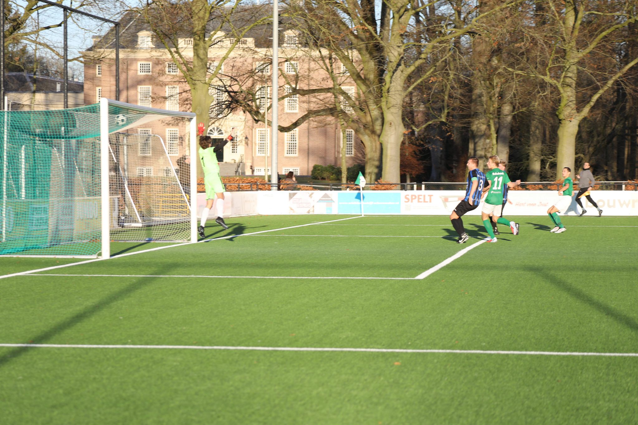 Jonathan bekert verder | vv Jonathan