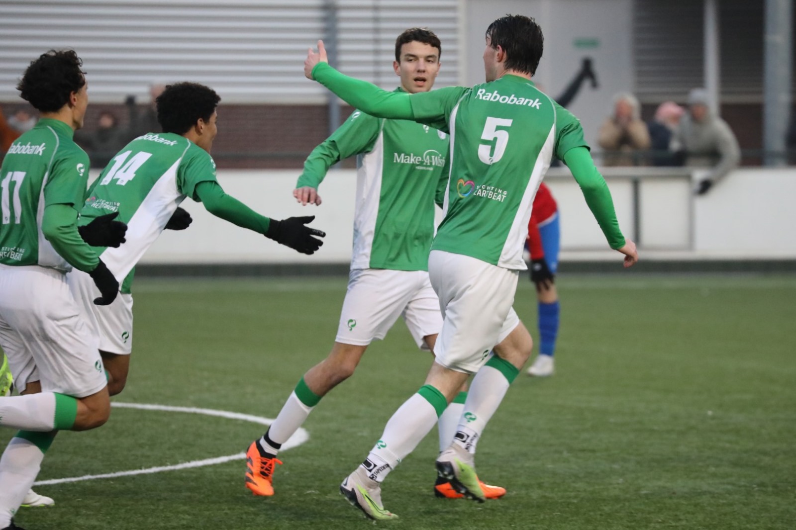 Jonathan kan schade eerste helft maar deels herstellen | vv Jonathan